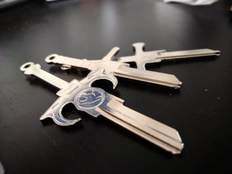 Unlock Doors With these Awesome Sword-Keys - How About That?